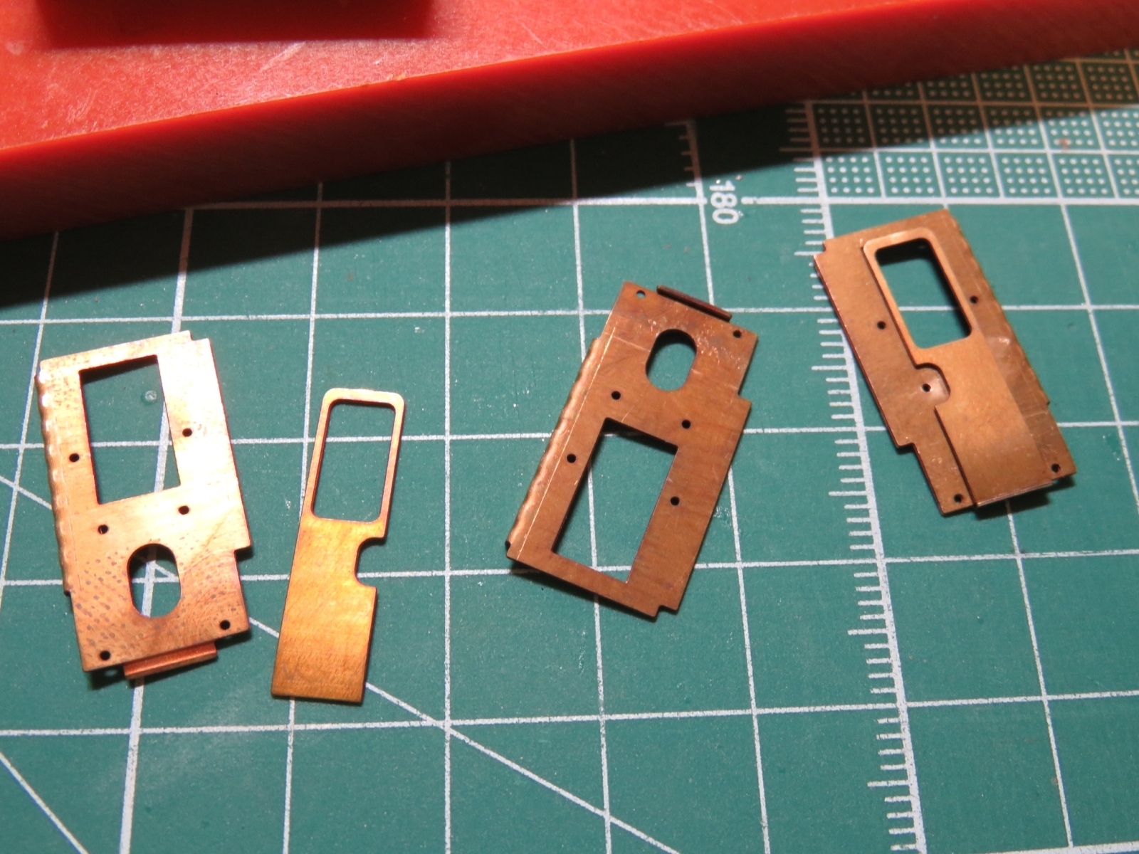 【16番】会津鉄道キハ8500系「AIZUマウントエクスプレス」を作る(第1回): とぶてつふぁん